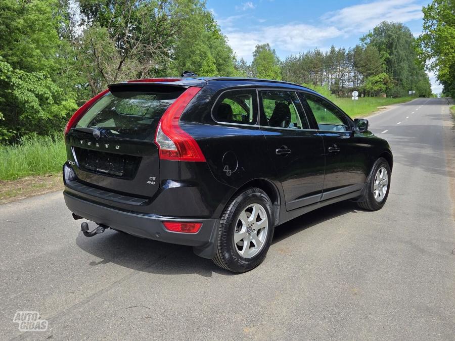 Melns Volvo XC60 2009 Kauņa, ar dzinēja tilpumu 2.40 L un nobraukumu 282 tūkst. km par 6350 €, foto 4 vietnē AUTOMOTO.COM.LV