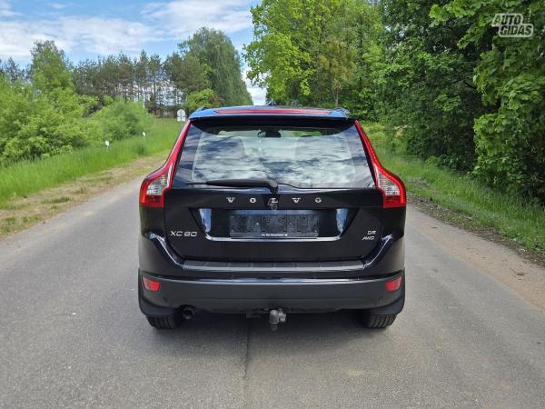 Melns Volvo XC60 2009 Kauņa, ar dzinēja tilpumu 2.40 L un nobraukumu 282 tūkst. km par 6350 €, foto 4 vietnē AUTOMOTO.COM.LV