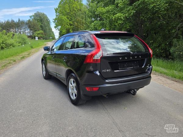 Melns Volvo XC60 2009 Kauņa, ar dzinēja tilpumu 2.40 L un nobraukumu 282 tūkst. km par 6350 €, foto 5 vietnē AUTOMOTO.COM.LV