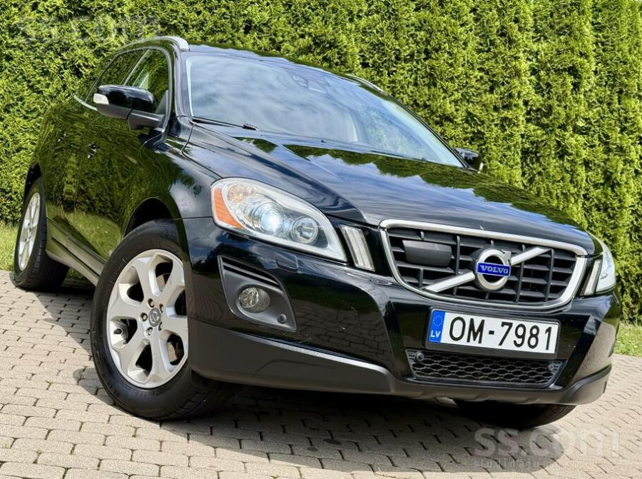 Melns Volvo XC60 2009 Rīga, ar dzinēja tilpumu 2.40 L un nobraukumu 312 tūkst. km par 8950 €, foto 4 vietnē AUTOMOTO.COM.LV