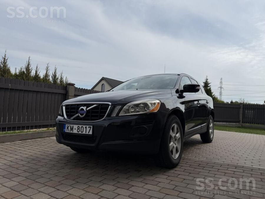 Melns Volvo XC60 2009 Rīga, ar dzinēja tilpumu 2.40 L un nobraukumu 265 tūkst. km par 6999 €, foto 1 vietnē AUTOMOTO.COM.LV