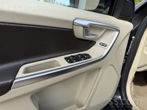 Melns Volvo XC60 2009 Rīga, ar dzinēja tilpumu 2.40 L un nobraukumu 265 tūkst. km par 6999 €, foto 7 vietnē AUTOMOTO.COM.LV