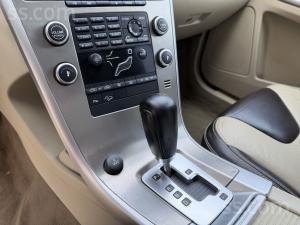 Melns Volvo XC60 2009 Rīga, ar dzinēja tilpumu 2.40 L un nobraukumu 265 tūkst. km par 6999 €, foto 12 vietnē AUTOMOTO.COM.LV