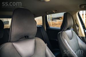 Melns Volvo XC60 2009 Rīga, ar dzinēja tilpumu 2.40 L un nobraukumu 0 tūkst. km par 3590 €, foto 8 vietnē AUTOMOTO.COM.LV