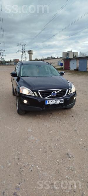 Melns Volvo XC60 2009 Daugavpils, ar dzinēja tilpumu 2.40 L un nobraukumu 252 tūkst. km par 7450 €, foto 5 vietnē AUTOMOTO.COM.LV