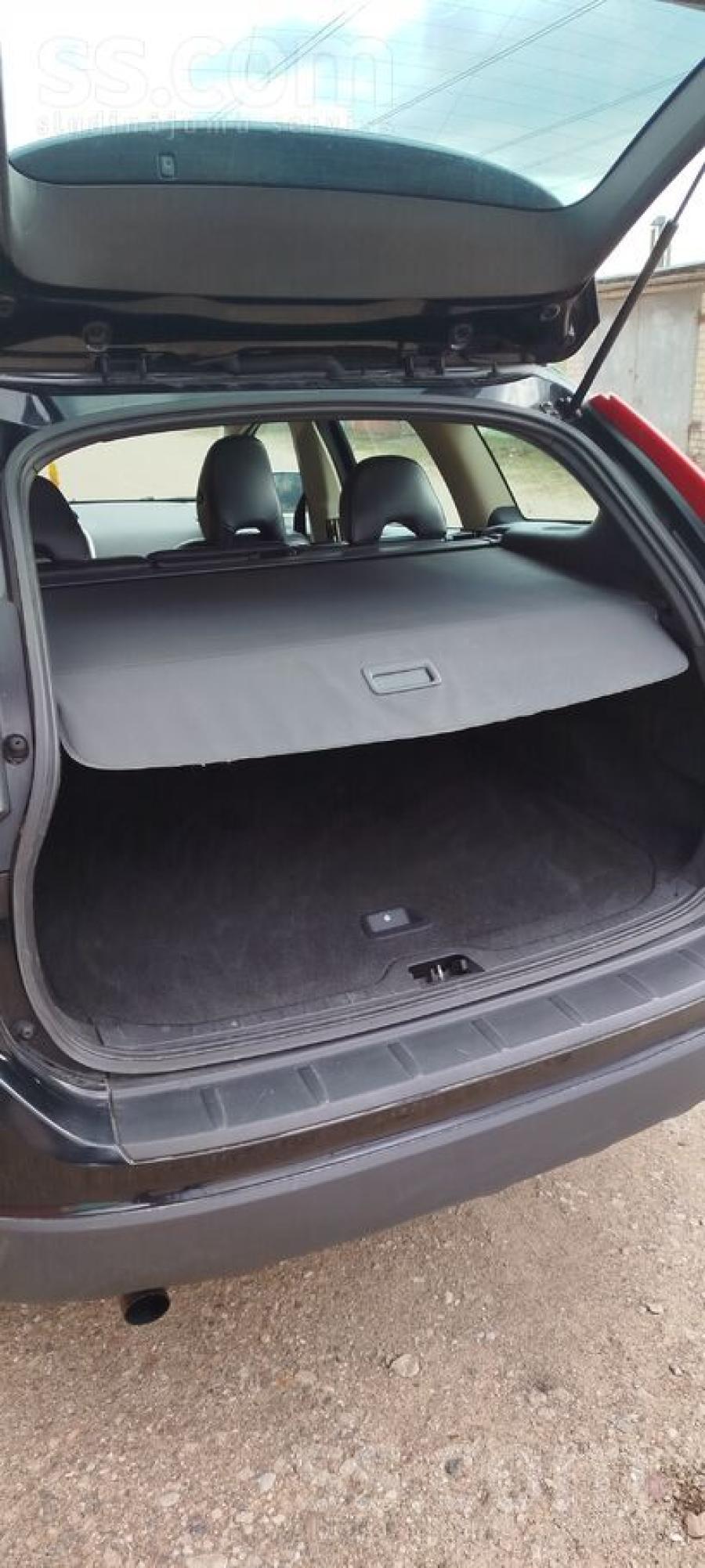 Melns Volvo XC60 2009 Daugavpils, ar dzinēja tilpumu 2.40 L un nobraukumu 252 tūkst. km par 7450 €, foto 7 vietnē AUTOMOTO.COM.LV