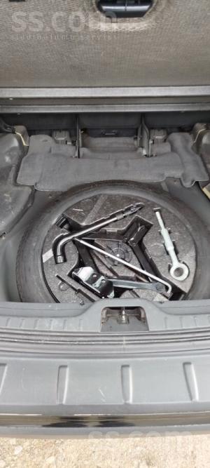 Melns Volvo XC60 2009 Daugavpils, ar dzinēja tilpumu 2.40 L un nobraukumu 252 tūkst. km par 7450 €, foto 8 vietnē AUTOMOTO.COM.LV