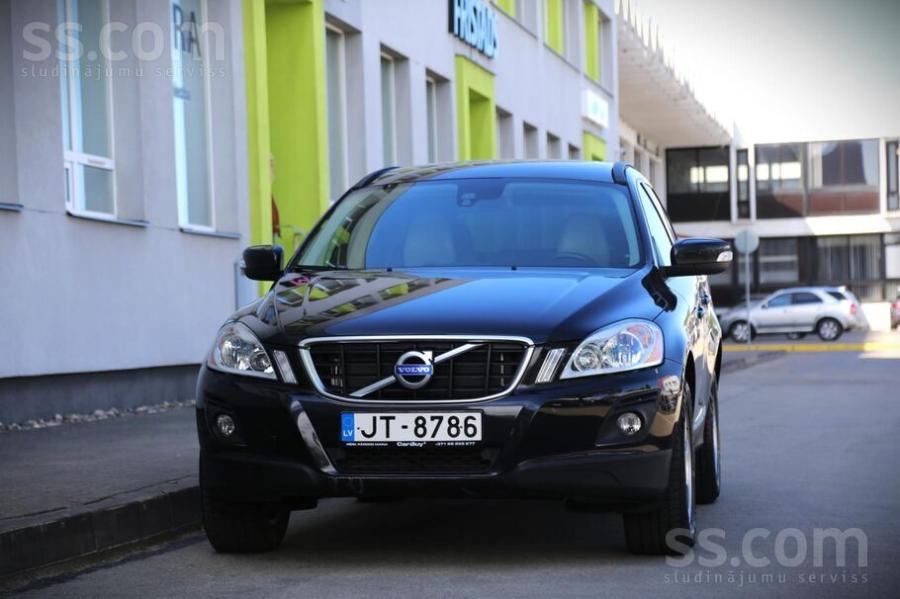 Melns Volvo XC60 2009 Rīga, ar dzinēja tilpumu 2.40 L un nobraukumu 435 tūkst. km par 5995 €, foto 1 vietnē AUTOMOTO.COM.LV