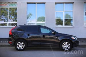 Melns Volvo XC60 2009 Rīga, ar dzinēja tilpumu 2.40 L un nobraukumu 435 tūkst. km par 5995 €, foto 4 vietnē AUTOMOTO.COM.LV