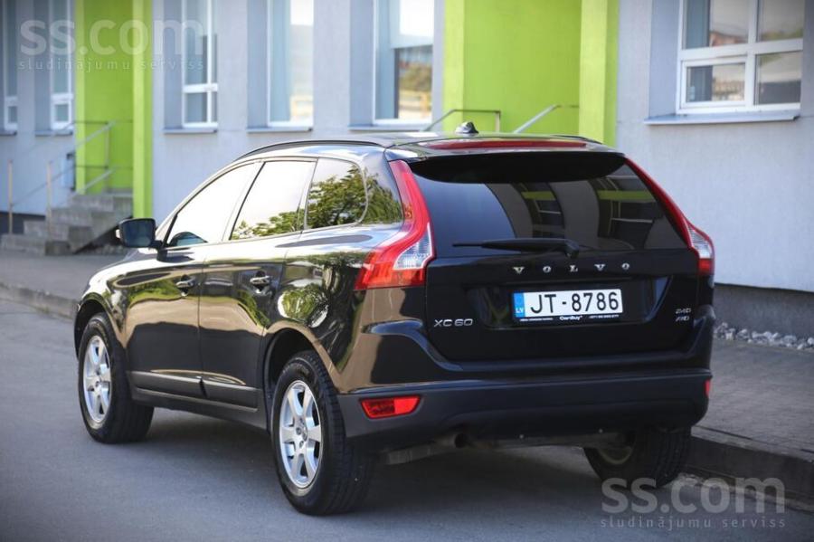 Melns Volvo XC60 2009 Rīga, ar dzinēja tilpumu 2.40 L un nobraukumu 435 tūkst. km par 5995 €, foto 6 vietnē AUTOMOTO.COM.LV