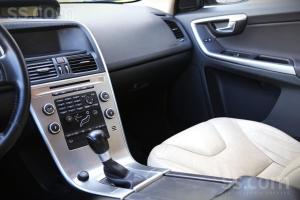 Melns Volvo XC60 2009 Rīga, ar dzinēja tilpumu 2.40 L un nobraukumu 435 tūkst. km par 5995 €, foto 9 vietnē AUTOMOTO.COM.LV
