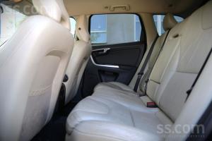 Melns Volvo XC60 2009 Rīga, ar dzinēja tilpumu 2.40 L un nobraukumu 435 tūkst. km par 5995 €, foto 14 vietnē AUTOMOTO.COM.LV