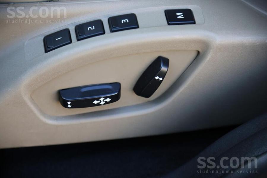 Melns Volvo XC60 2009 Rīga, ar dzinēja tilpumu 2.40 L un nobraukumu 435 tūkst. km par 5995 €, foto 15 vietnē AUTOMOTO.COM.LV