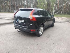 Melns Volvo XC60 2009 Rīga, ar dzinēja tilpumu 2.40 L un nobraukumu 321 tūkst. km par 6300 €, foto 5 vietnē AUTOMOTO.COM.LV