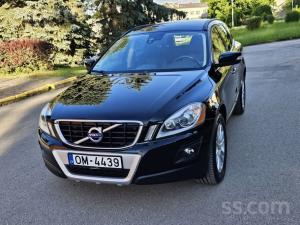 Black Volvo XC60 2009 in Jekabpils, with an engine capacity of 2.40 L and mileage of 259 thousand km for 7990 €, photo 3 on AUTOMOTO.COM.LV