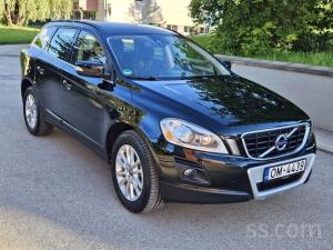 Black Volvo XC60 2009 in Jekabpils, with an engine capacity of 2.40 L and mileage of 259 thousand km for 7990 €, photo 5 on AUTOMOTO.COM.LV