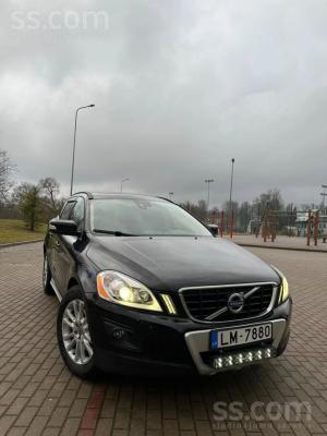 Black Volvo XC60 2009 in Valmiera, with an engine capacity of 2.40 L and mileage of 278 thousand km for 7250 €, photo  on AUTOMOTO.COM.LV