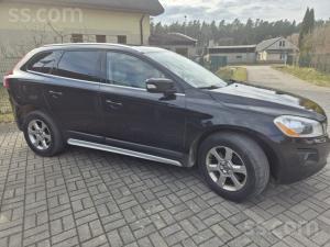 Black Volvo XC60 2009 in Dobele, with an engine capacity of 2.40 L and mileage of 279 thousand km for 7350 €, photo  on AUTOMOTO.COM.LV