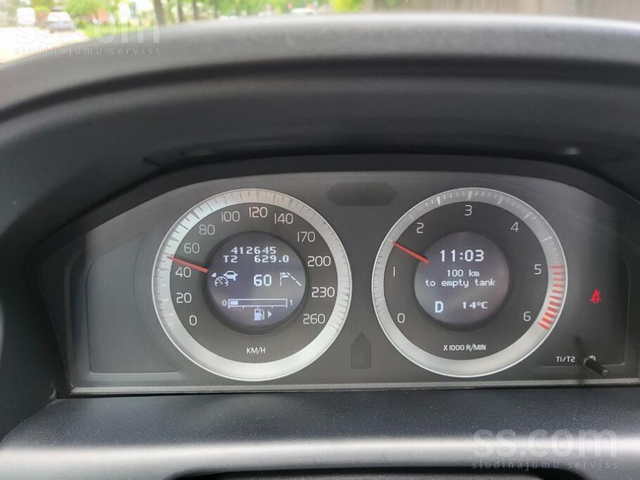 Черный Вольво ХС60 2009 в Елгава, объемом двигателя 2.40 л и пробегом 412 тыс. км за 3490 €, фото 23 на AUTOMOTO.COM.LV