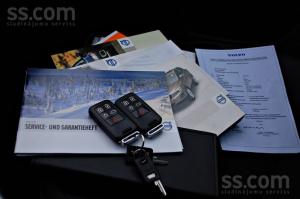 Black Volvo XC60 2009 in Tukums, with an engine capacity of 2.40 L and mileage of 223 thousand km for 5000 €, photo 14 on AUTOMOTO.COM.LV