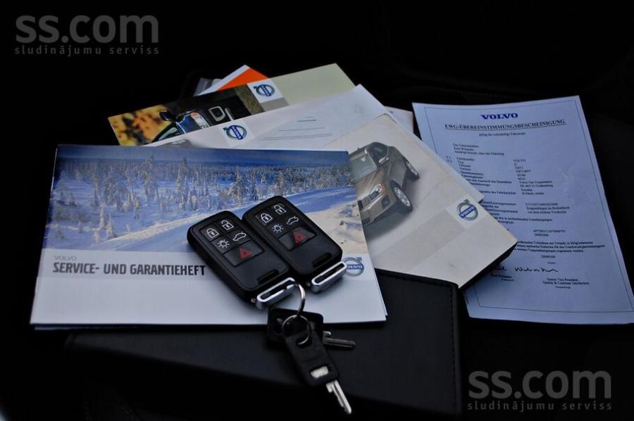 Black Volvo XC60 2009 in Tukums, with an engine capacity of 2.40 L and mileage of 223 thousand km for 5000 €, photo 14 on AUTOMOTO.COM.LV