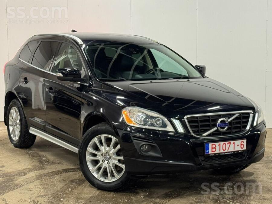 Melns Volvo XC60 2009 Jūrmala, ar dzinēja tilpumu 2.40 L un nobraukumu 0 tūkst. km par 6950 €, foto 3 vietnē AUTOMOTO.COM.LV