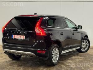 Melns Volvo XC60 2009 Jūrmala, ar dzinēja tilpumu 2.40 L un nobraukumu 0 tūkst. km par 6950 €, foto 12 vietnē AUTOMOTO.COM.LV