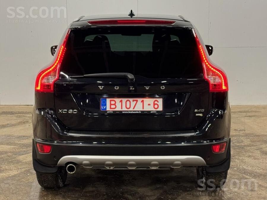 Melns Volvo XC60 2009 Jūrmala, ar dzinēja tilpumu 2.40 L un nobraukumu 0 tūkst. km par 6950 €, foto 13 vietnē AUTOMOTO.COM.LV