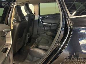 Melns Volvo XC60 2009 Jūrmala, ar dzinēja tilpumu 2.40 L un nobraukumu 0 tūkst. km par 6950 €, foto 20 vietnē AUTOMOTO.COM.LV