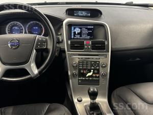 Melns Volvo XC60 2009 Jūrmala, ar dzinēja tilpumu 2.40 L un nobraukumu 0 tūkst. km par 6950 €, foto 24 vietnē AUTOMOTO.COM.LV