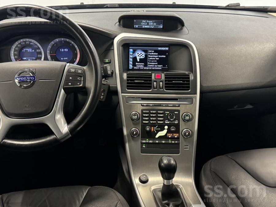 Melns Volvo XC60 2009 Jūrmala, ar dzinēja tilpumu 2.40 L un nobraukumu 0 tūkst. km par 6950 €, foto 24 vietnē AUTOMOTO.COM.LV