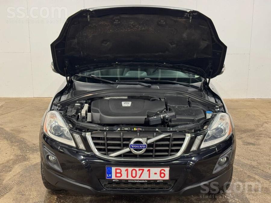 Melns Volvo XC60 2009 Jūrmala, ar dzinēja tilpumu 2.40 L un nobraukumu 0 tūkst. km par 6950 €, foto 35 vietnē AUTOMOTO.COM.LV