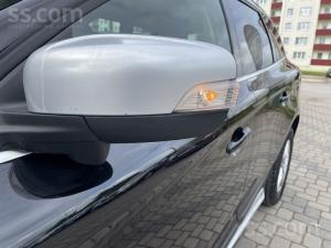 Black Volvo XC60 2009 in Talsi, with an engine capacity of 2.40 L and mileage of 286 thousand km for 6300 €, photo 27 on AUTOMOTO.COM.LV
