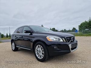 Black Volvo XC60 2009 in Tartu, with an engine capacity of 2.40 L and mileage of 227 thousand km for 8990 €, photo 4 on AUTOMOTO.COM.LV