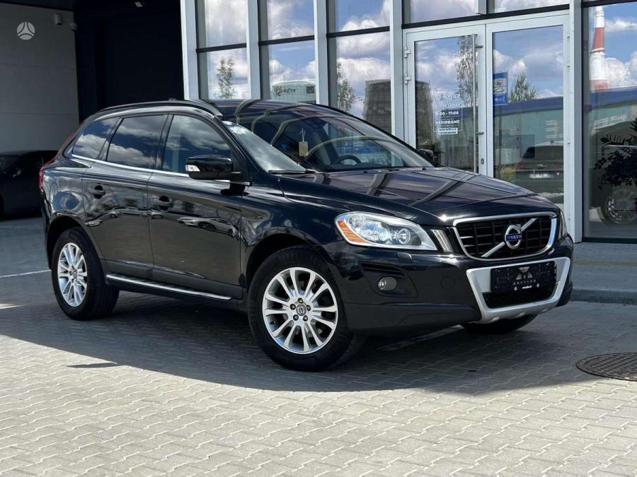 Melns Volvo XC60 2009 Viļņa, ar dzinēja tilpumu 2.40 L un nobraukumu 315 tūkst. km par 7490 €, foto 8 vietnē AUTOMOTO.COM.LV