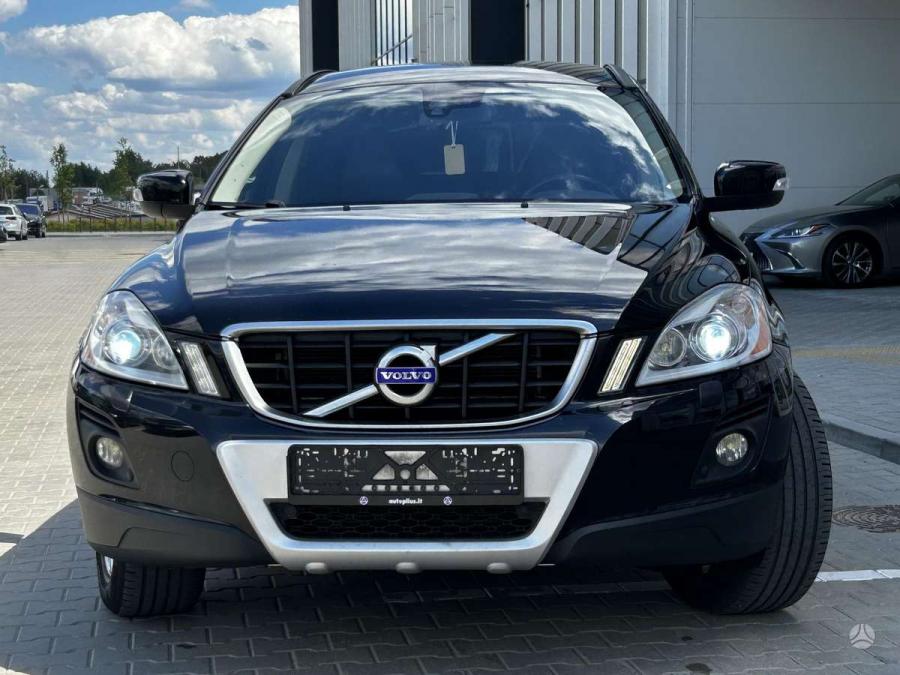 Melns Volvo XC60 2009 Viļņa, ar dzinēja tilpumu 2.40 L un nobraukumu 315 tūkst. km par 7490 €, foto 9 vietnē AUTOMOTO.COM.LV