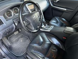 Melns Volvo XC60 2009 Viļņa, ar dzinēja tilpumu 2.40 L un nobraukumu 315 tūkst. km par 7490 €, foto 11 vietnē AUTOMOTO.COM.LV