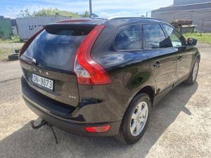 Melns Volvo XC60 2009 Rīga, ar dzinēja tilpumu 2.40 L un nobraukumu 318 tūkst. km par 7780 €, foto 7 vietnē AUTOMOTO.COM.LV