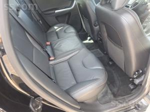 Melns Volvo XC60 2009 Rīga, ar dzinēja tilpumu 2.40 L un nobraukumu 318 tūkst. km par 7780 €, foto 11 vietnē AUTOMOTO.COM.LV
