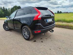 Melns Volvo XC60 2009 Kelmė, ar dzinēja tilpumu 2.40 L un nobraukumu 368 tūkst. km par 6199 €, foto 8 vietnē AUTOMOTO.COM.LV