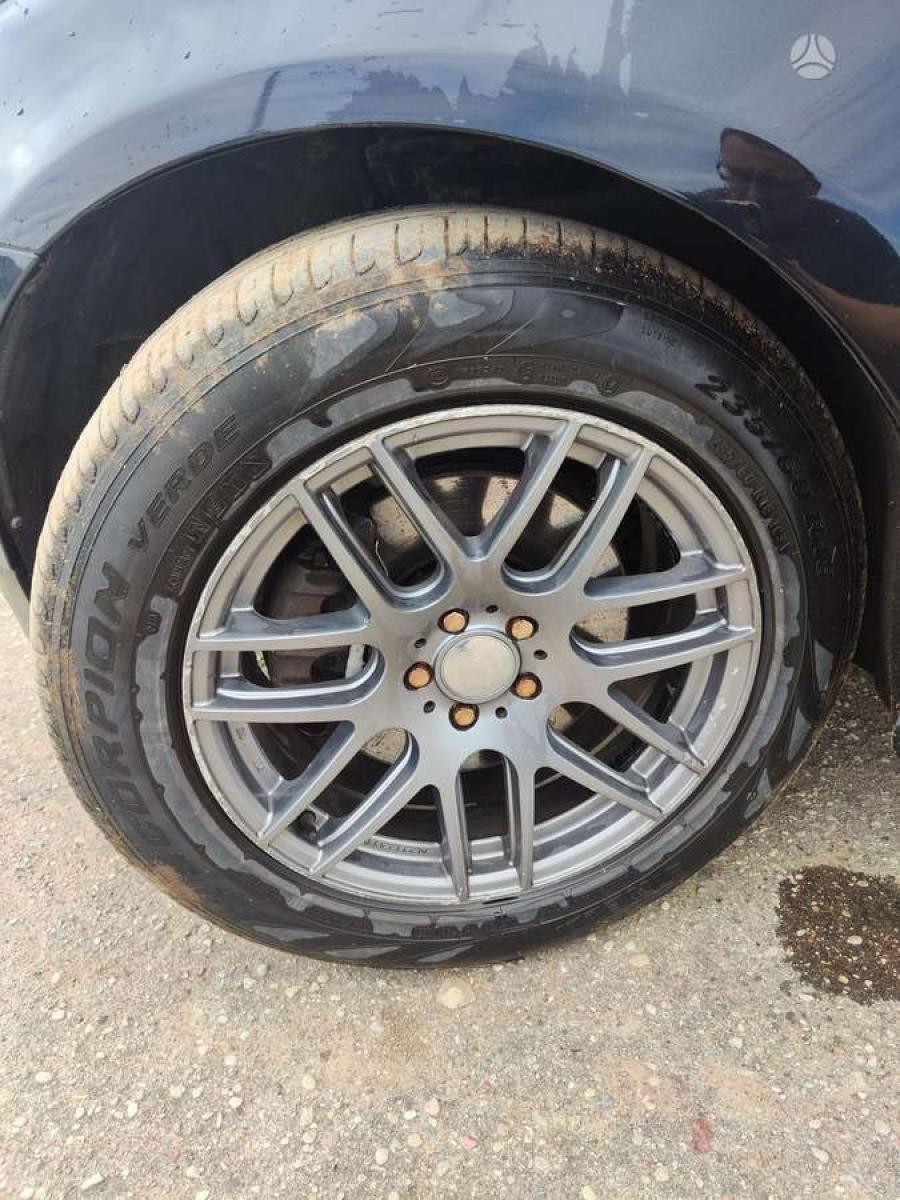Melns Volvo XC60 2009 Kelmė, ar dzinēja tilpumu 2.40 L un nobraukumu 368 tūkst. km par 6199 €, foto 10 vietnē AUTOMOTO.COM.LV