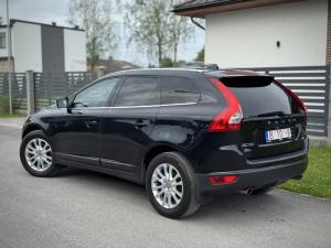 Черный Вольво ХС60 2009 в Елгава, объемом двигателя 2.40 л и пробегом 310 тыс. км за 7990 €, фото 4 на AUTOMOTO.COM.LV