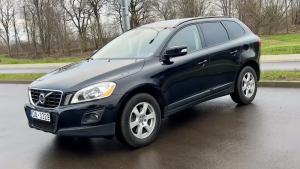 Melns Volvo XC60 2009 Rīga, ar dzinēja tilpumu 2.40 L un nobraukumu 237 tūkst. km par 8200 €, foto 3 vietnē AUTOMOTO.COM.LV