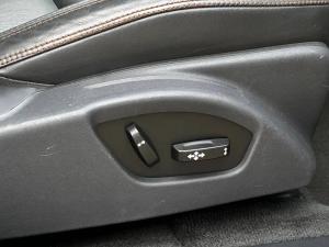 Melns Volvo XC60 2009 Jelgava, ar dzinēja tilpumu 2.40 L un nobraukumu 248 tūkst. km par 7990 €, foto 12 vietnē AUTOMOTO.COM.LV