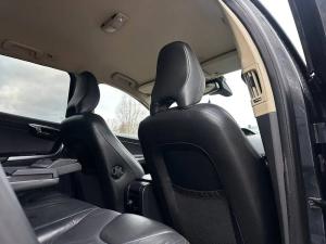 Melns Volvo XC60 2009 Jelgava, ar dzinēja tilpumu 2.40 L un nobraukumu 248 tūkst. km par 7990 €, foto 15 vietnē AUTOMOTO.COM.LV