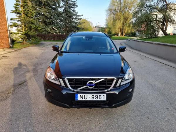 Melns Volvo XC60 2009 Jēkabpils, ar dzinēja tilpumu 2.40 L un nobraukumu 253 tūkst. km par 8900 €, foto 2 vietnē AUTOMOTO.COM.LV