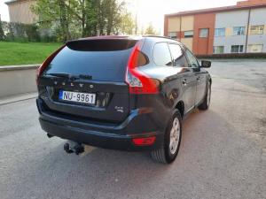 Melns Volvo XC60 2009 Jēkabpils, ar dzinēja tilpumu 2.40 L un nobraukumu 253 tūkst. km par 8900 €, foto 8 vietnē AUTOMOTO.COM.LV