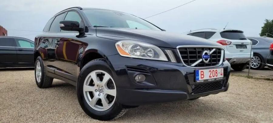 Melns Volvo XC60 2009 Rīga, ar dzinēja tilpumu 2.40 L un nobraukumu 242 tūkst. km par 9990 €, foto 8 vietnē AUTOMOTO.COM.LV