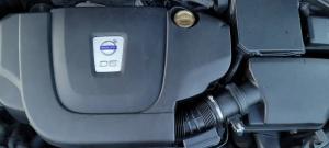 Melns Volvo XC60 2009 Rīga, ar dzinēja tilpumu 2.40 L un nobraukumu 287 tūkst. km par 9990 €, foto 10 vietnē AUTOMOTO.COM.LV