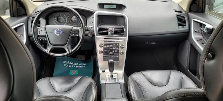 Melns Volvo XC60 2009 Rīga, ar dzinēja tilpumu 2.40 L un nobraukumu 287 tūkst. km par 9990 €, foto 11 vietnē AUTOMOTO.COM.LV